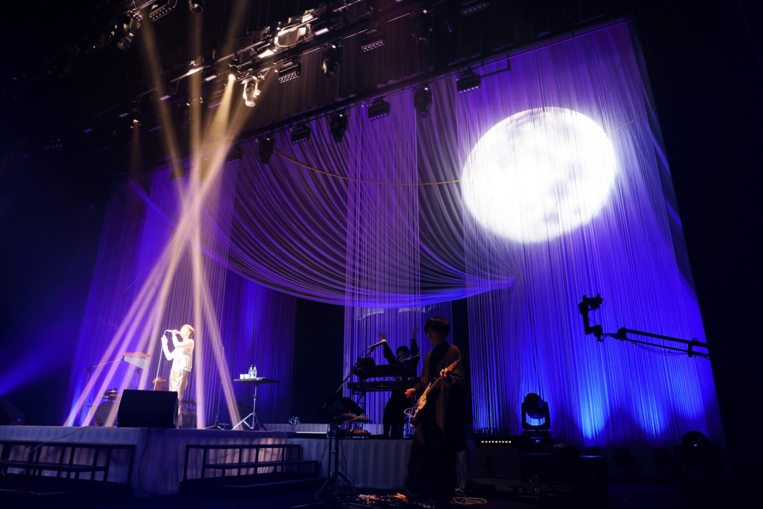 moumoon Official Web Site – moumoon公式サイト プロフィールや新譜情報、スケジュール等